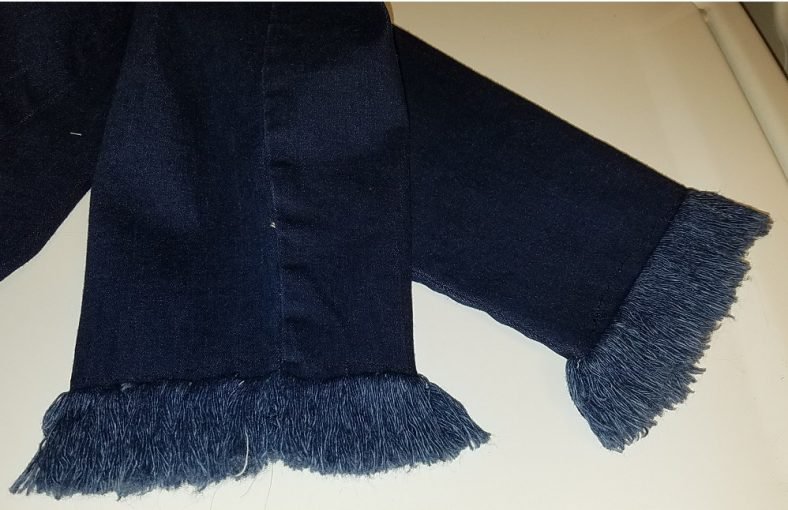 DIY Frayed Hem Jean Bottoms - The Hairy Potato